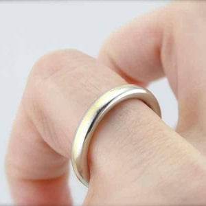 Simple Platinum and 18K Yellow Gold Mixed Metals Wedding Band P3F5L0-R ...