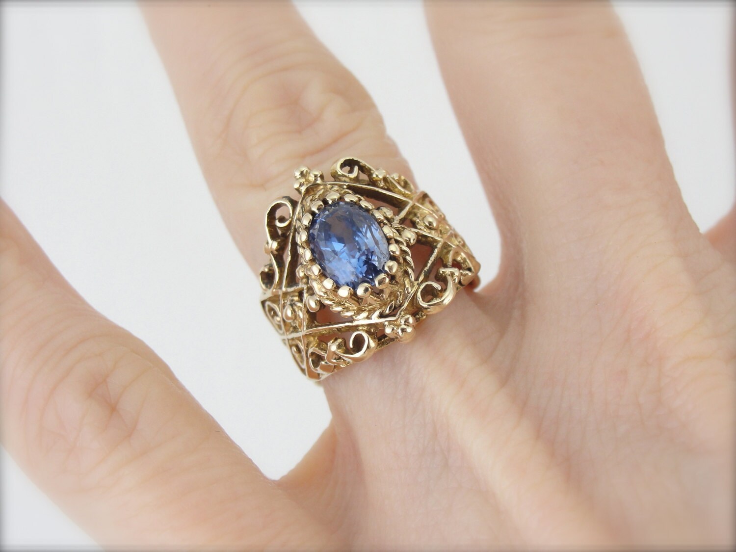 Ceylon Sapphire Ring Vintage Cocktali Ring Victorian Revival - Etsy