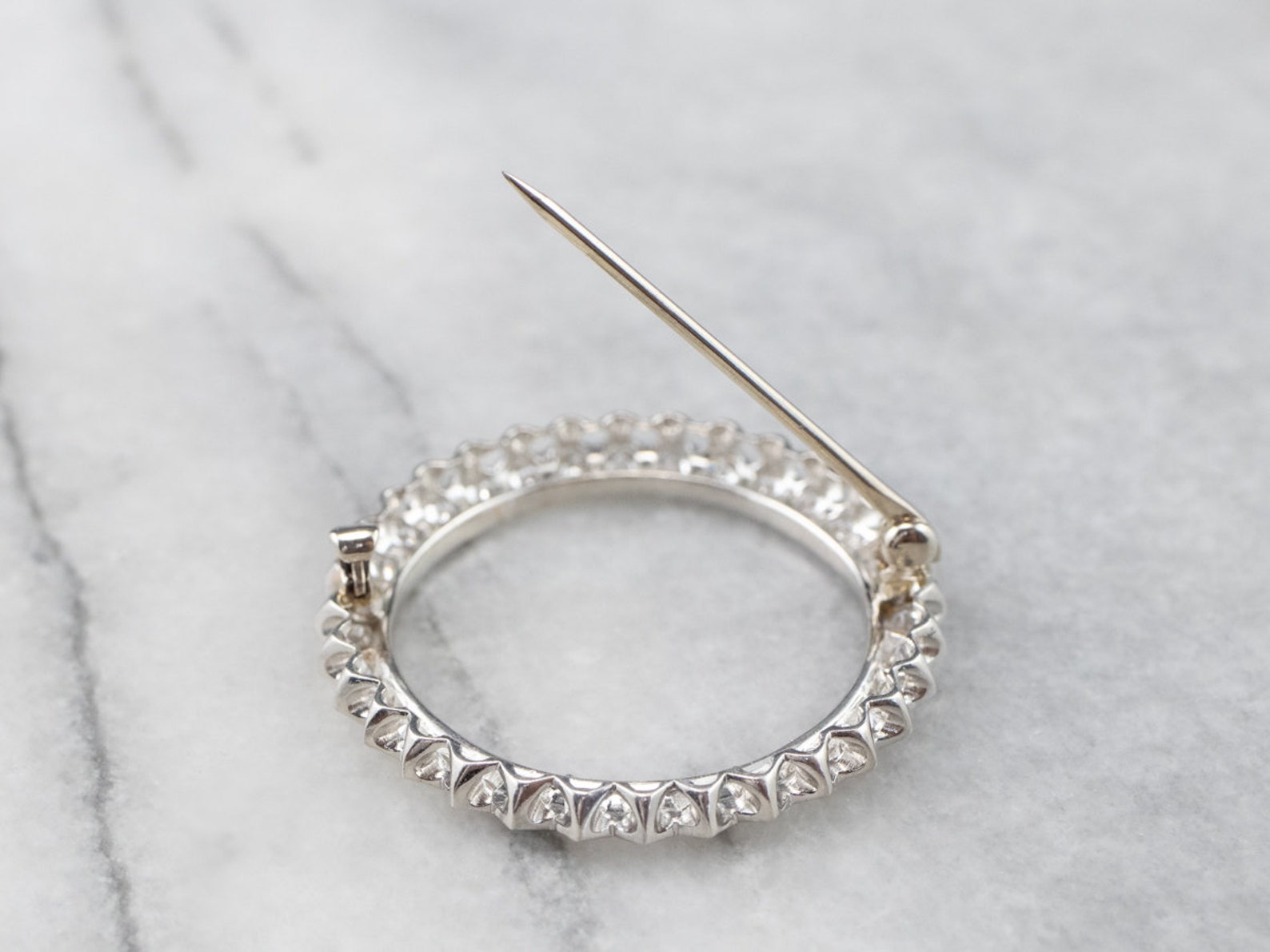 Vintage Diamond Circle Pin Diamond Brooch Diamond - Etsy