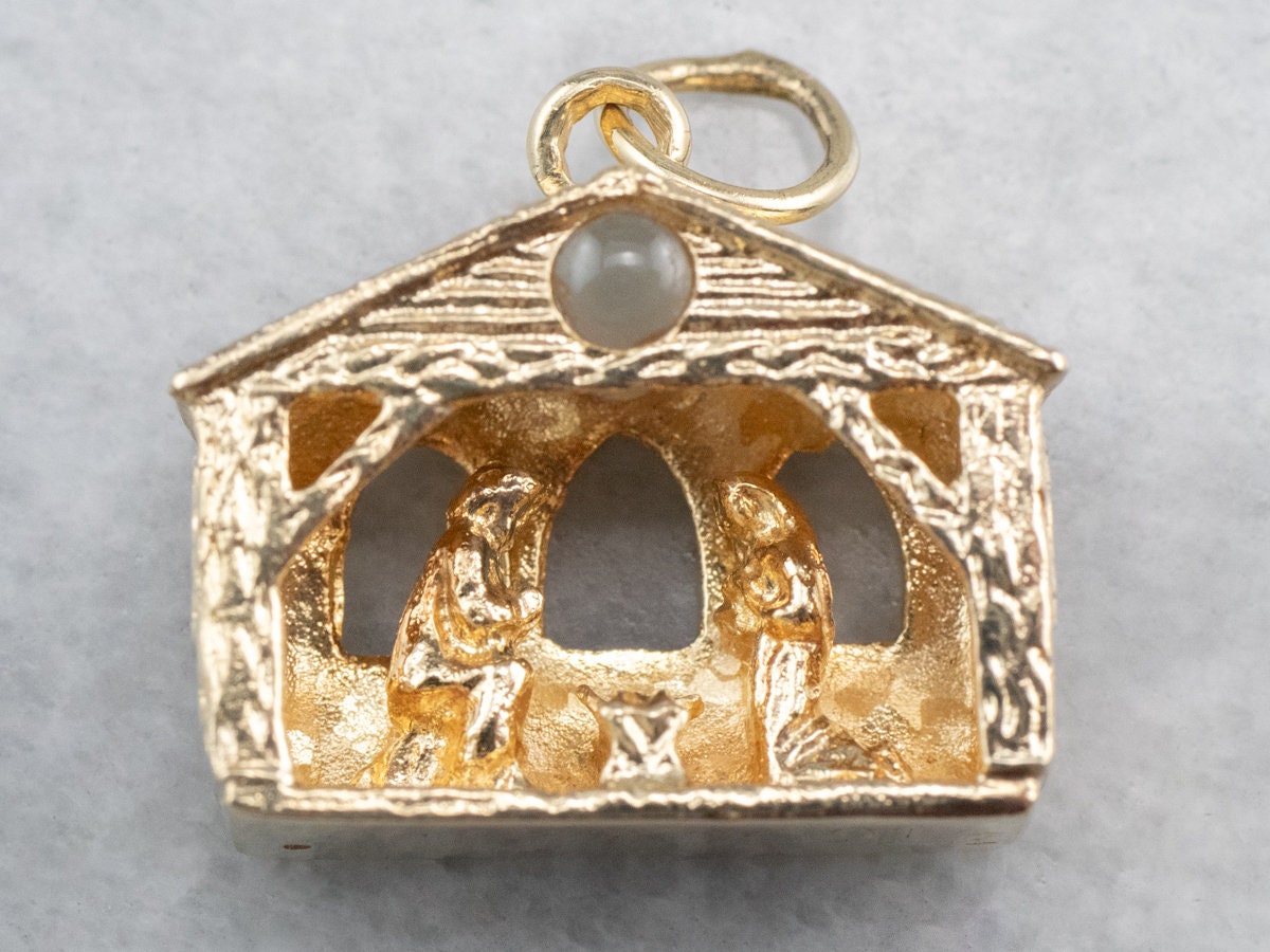 Vintage 14K Yellow Gold Nativity Manger Pendant, Lords Prayer Charm - Etsy