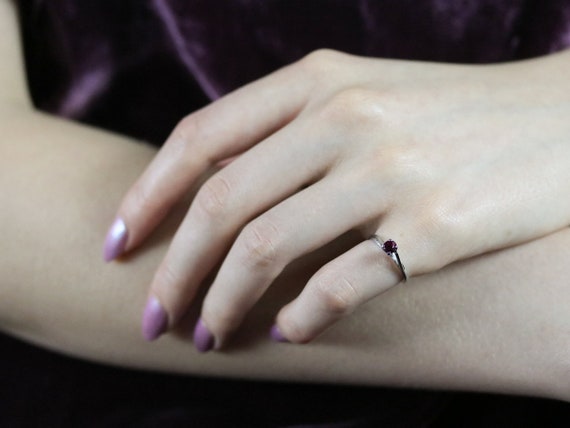 Ruby Solitaire Ring, Minimal Bypass Ring, Ruby Engage… - Gem