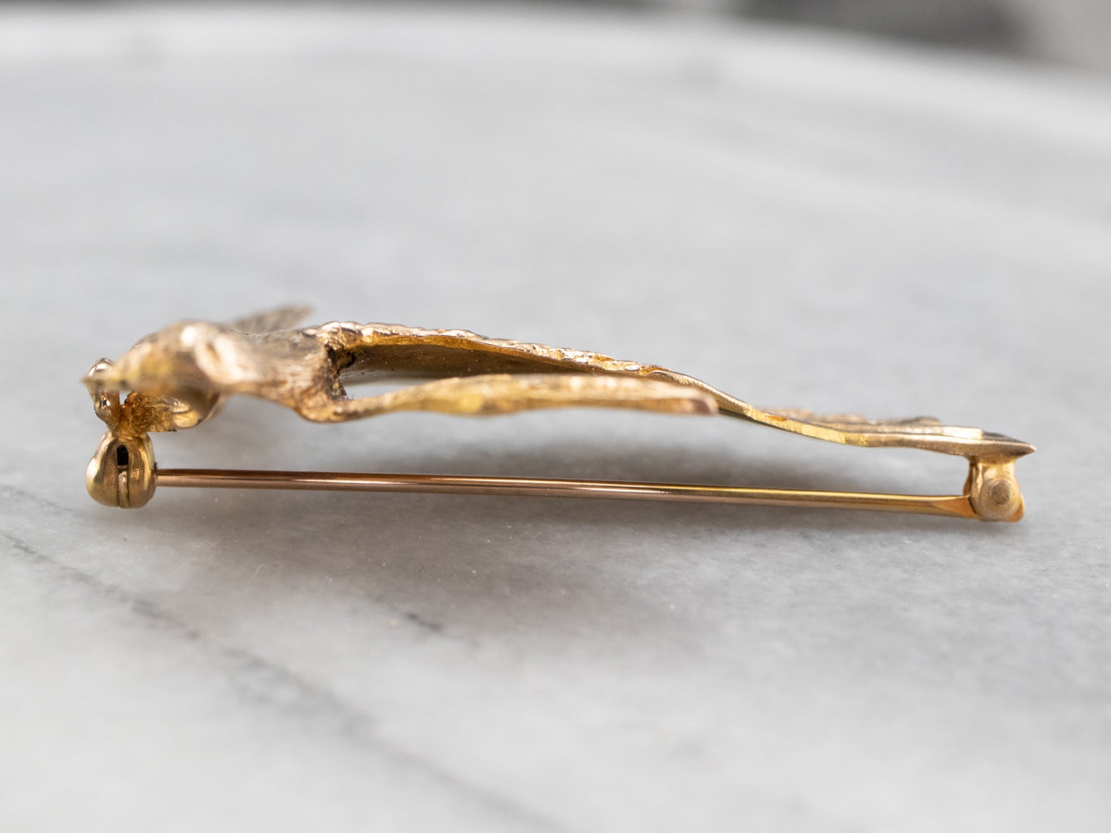 Stunning Golden Dove Brooch Yellow Gold Bird Brooch 14K - Etsy