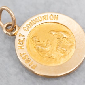 Yellow Gold First Holy Communion Disc Pendant, Yellow Gold Pendant ...