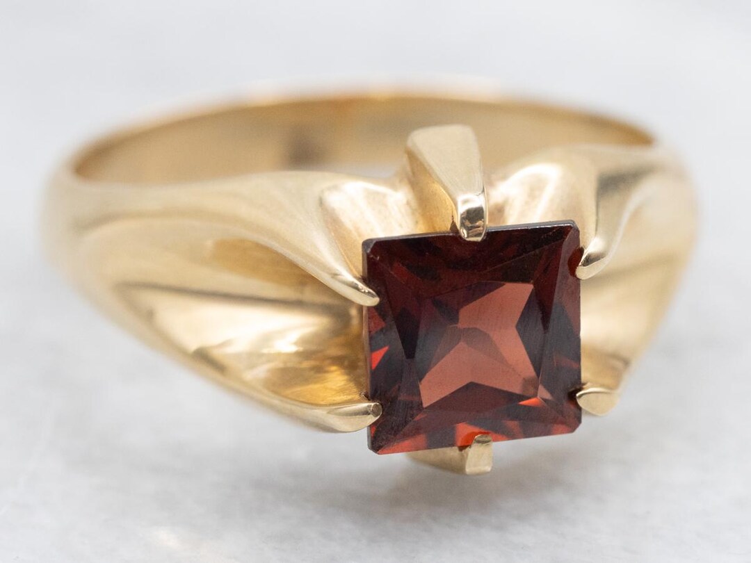 Retro 14K Gold Ring, Square Garnet Solitaire - Etsy