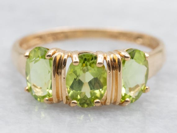 Three Stone Peridot Ring, Peridot Ring, Oval Cut Peri… - Gem