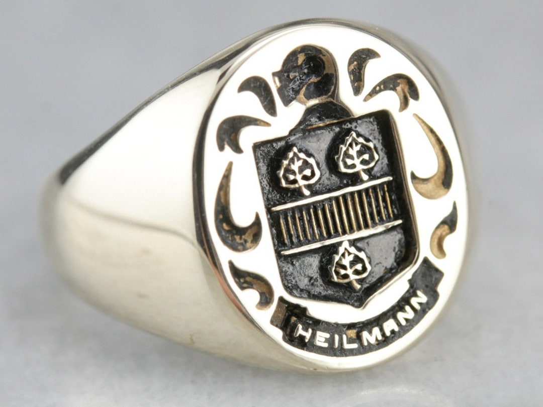 Vintage Coat of Arms Signet Ring, Yellow Gold Signet Ring, Family Crest ...