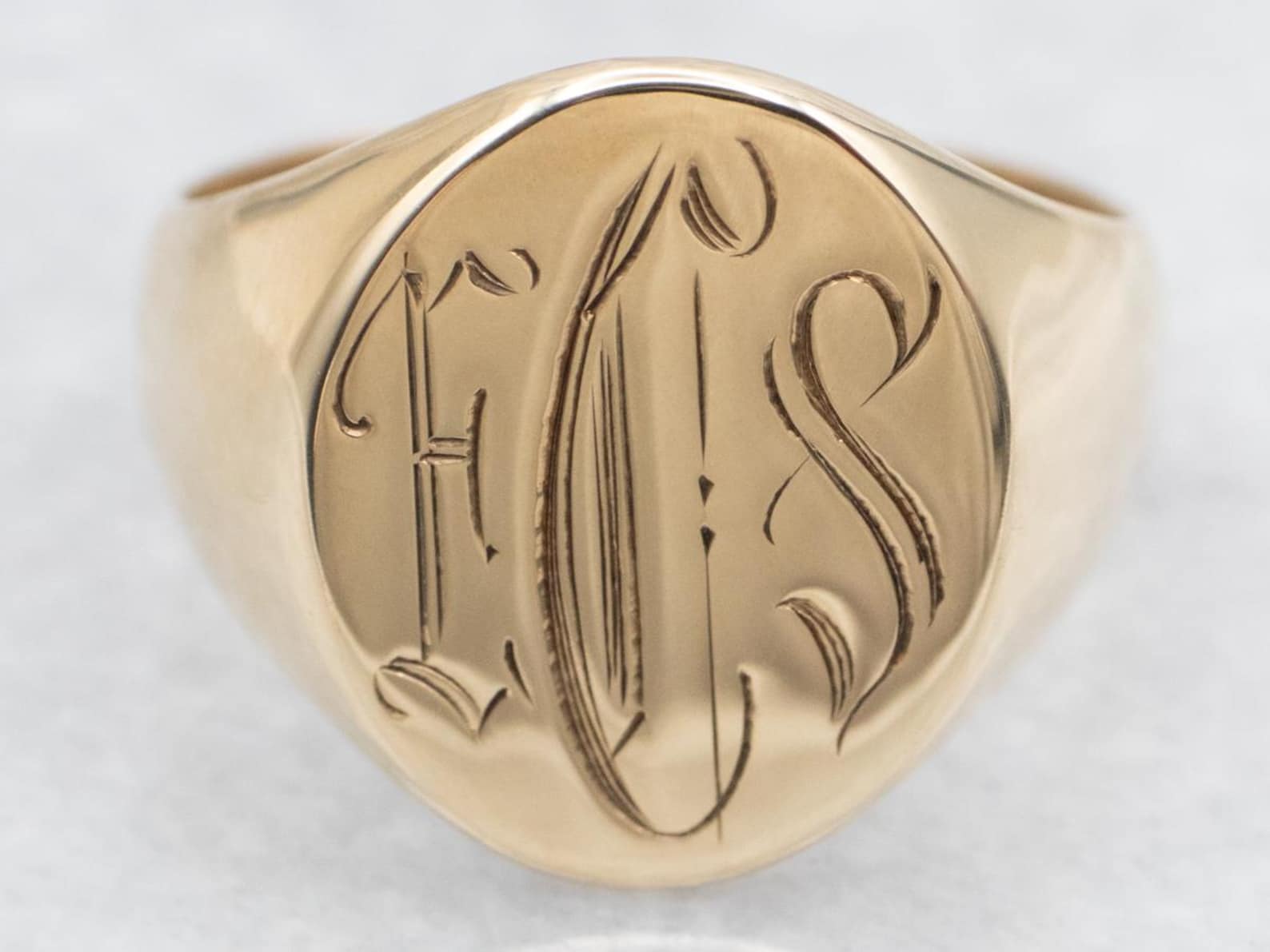 10K Gold "esc" Monogram Signet Ring, Size 8.75 - Etsy Canada