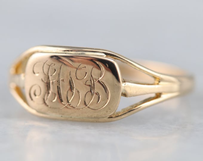 Vintage Gold Signet Ring, Solid 9ct Gold Signet Rings, Unusual Shield ...