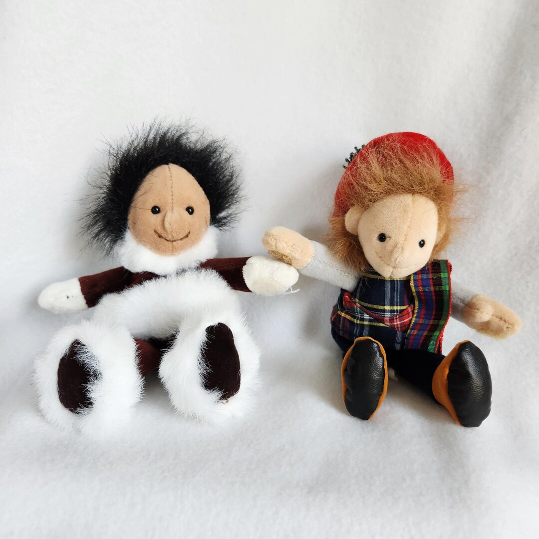 Folkmanis Finger Puppets Kid Folk Collection Scottish Girl Bonnie Inuit ...
