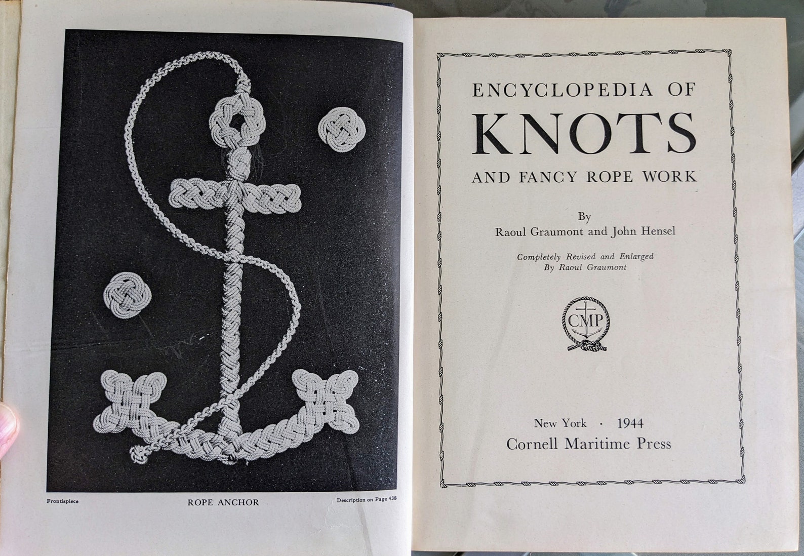 KNOTS & ROPE WORK: Encyclopedia of Knots and Fancy Rope Work, Raoul ...