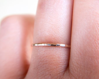 14K Gold Ring Band Hammered Stacking Ring - Etsy