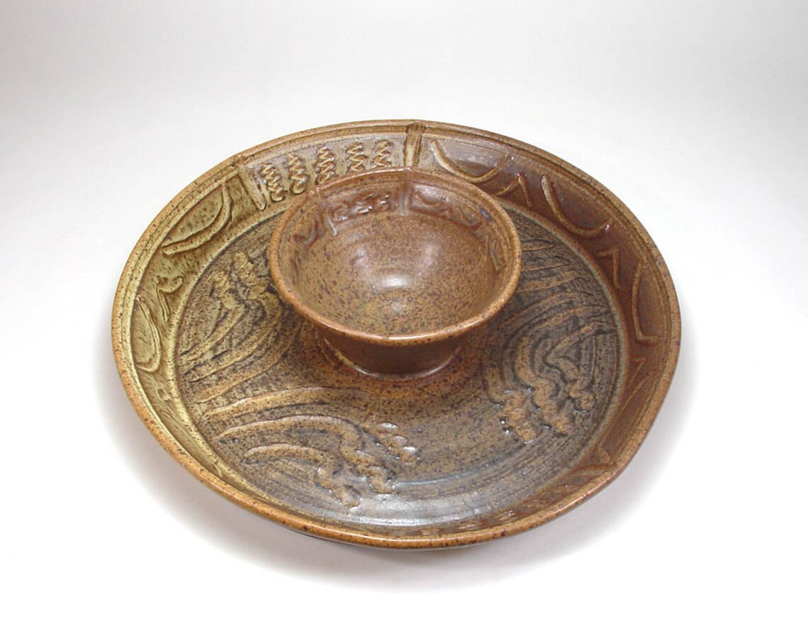 Stoneware Pottery Serving Plate Chip and Salsa Dip Bowl Ceramic ...