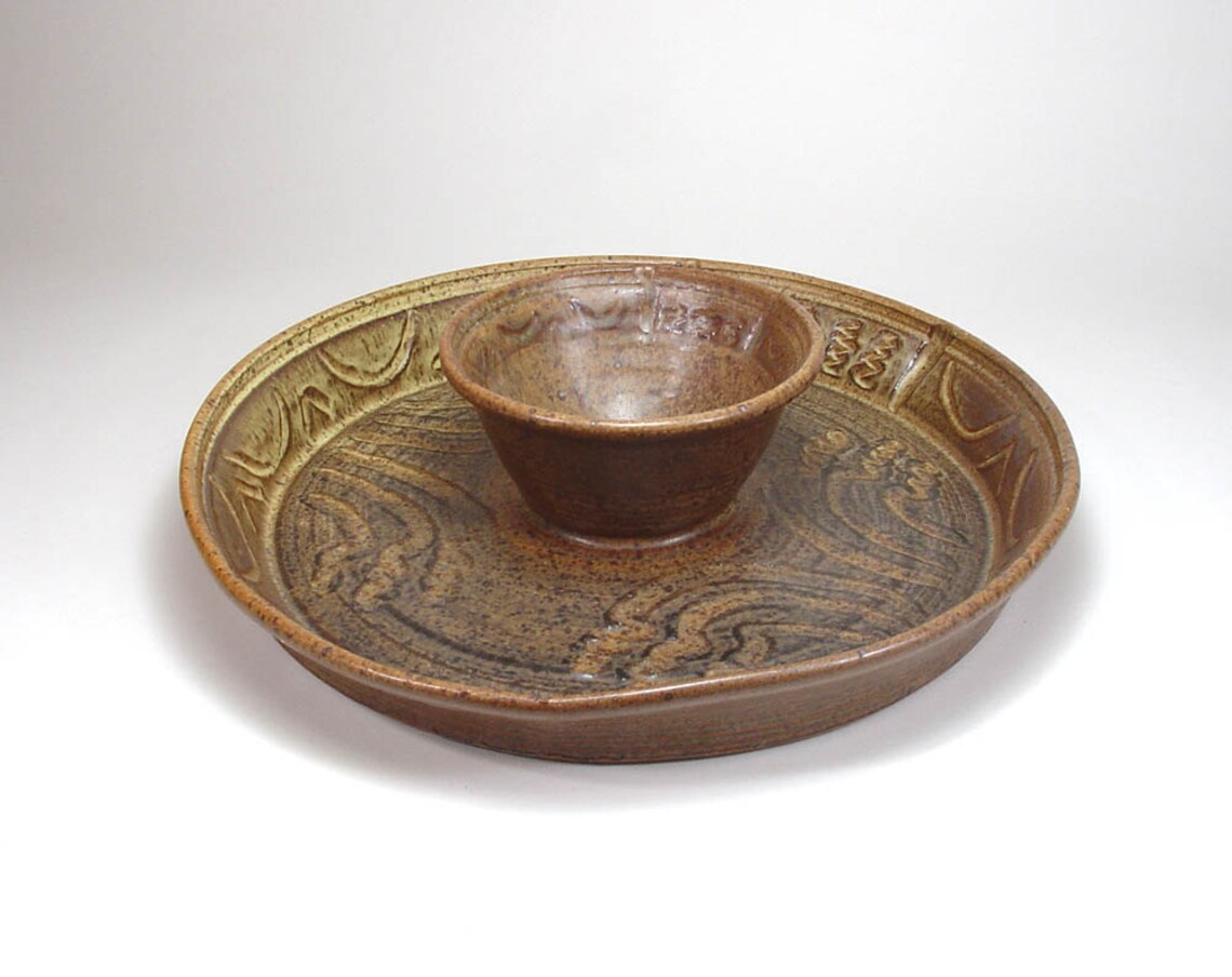 Stoneware Pottery Serving Plate Chip and Salsa Dip Bowl Ceramic ...
