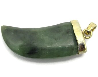 Jade tooth pendant | Etsy