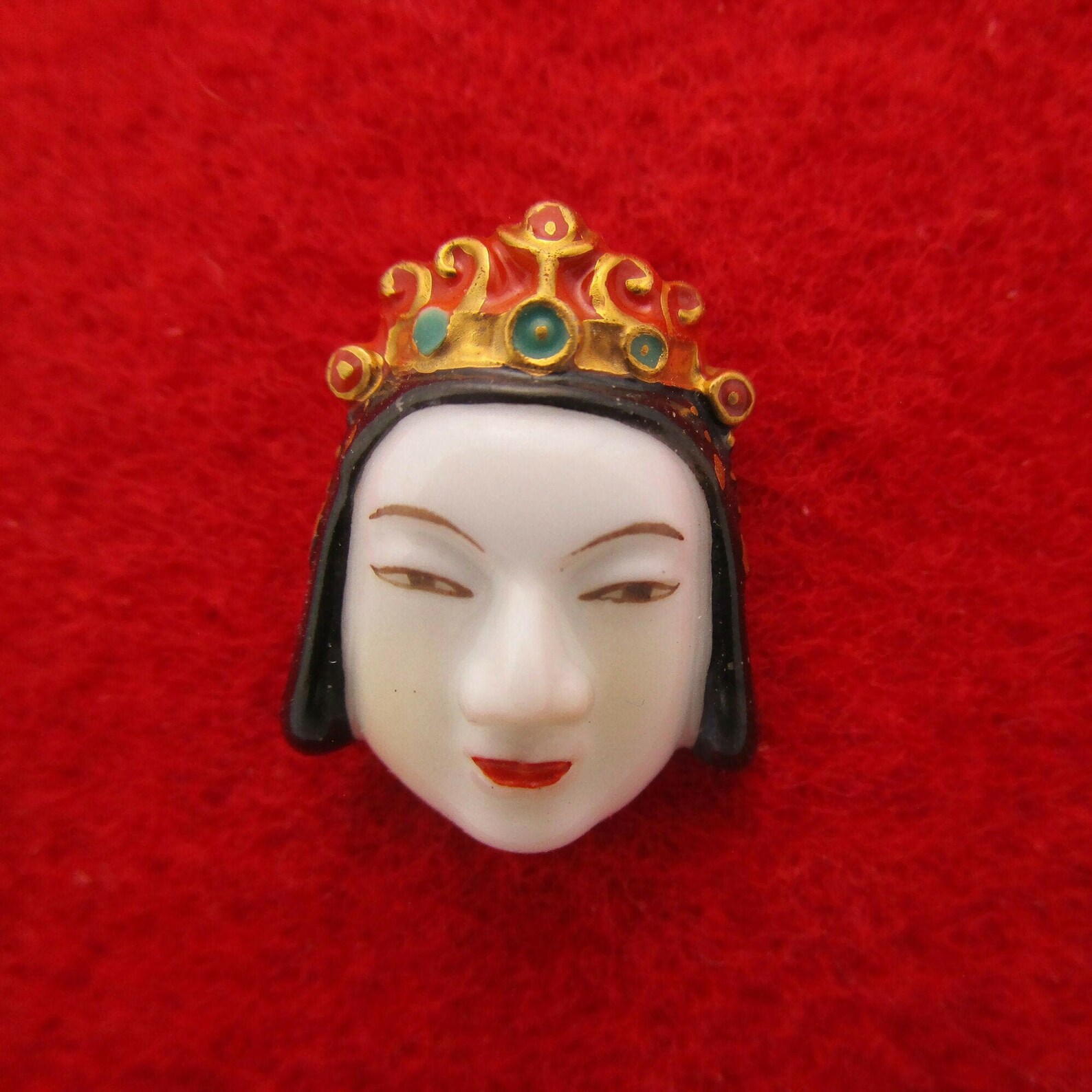 トシカネ Toshikane KISHOTEN Button/shinto Goddess of Happiness and - Etsy