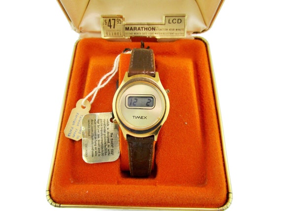 1978 Timex Marathon LCD Watch/Water Resistant/6 Funct… - Gem