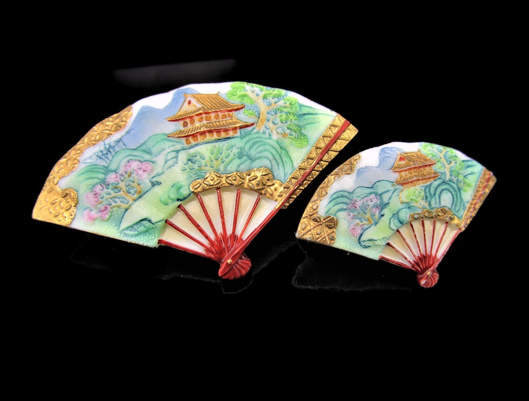 Large Toshikane Japan Fan Brooch/summer Pagoda Garden/red Spines ...