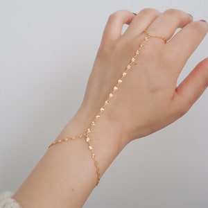 14k Gold Filled Petite Sunburst Link Hand Chain - Etsy