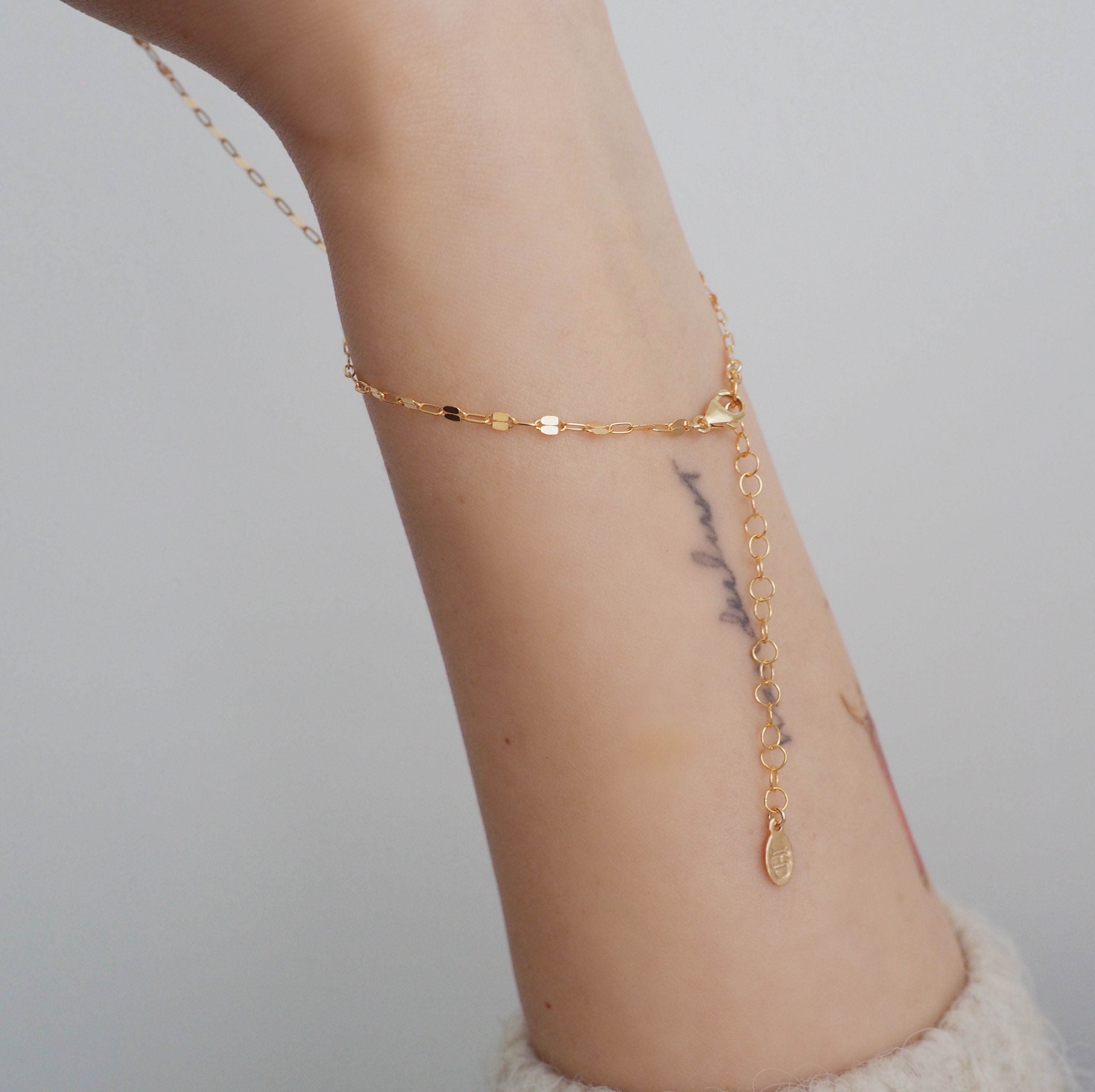 14k Gold Filled Petite Sparkle Link Hand Chain - Etsy