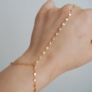 14k Gold Filled Petite Sunburst Link Hand Chain - Etsy