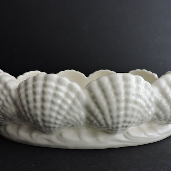 Clam Shell Planter - Etsy
