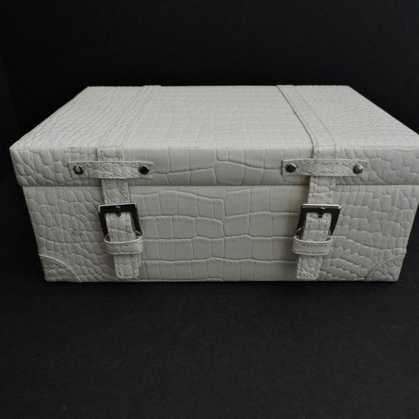 White Jewelry Box - Etsy