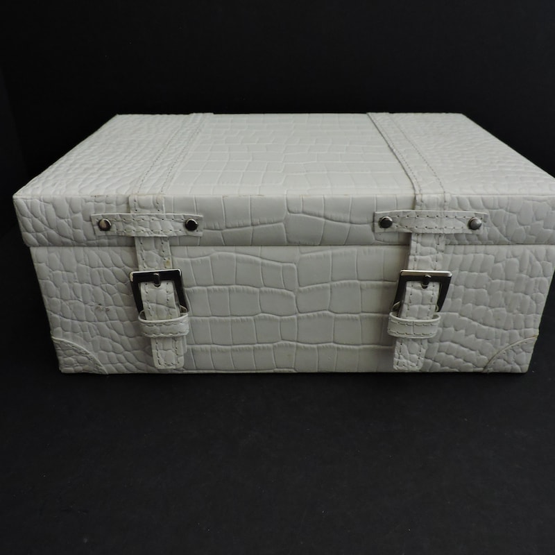 White Jewelry Box - Etsy