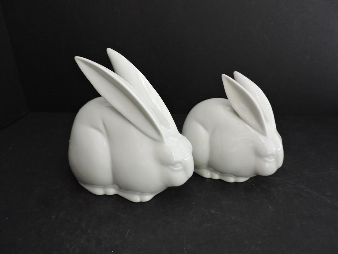 Pair White Ceramic Rabbits Vintage Bunny Figurines Coffee Table Decor ...