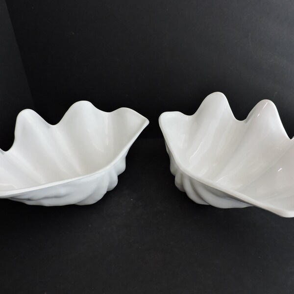 Clam Shell Bowl - Etsy