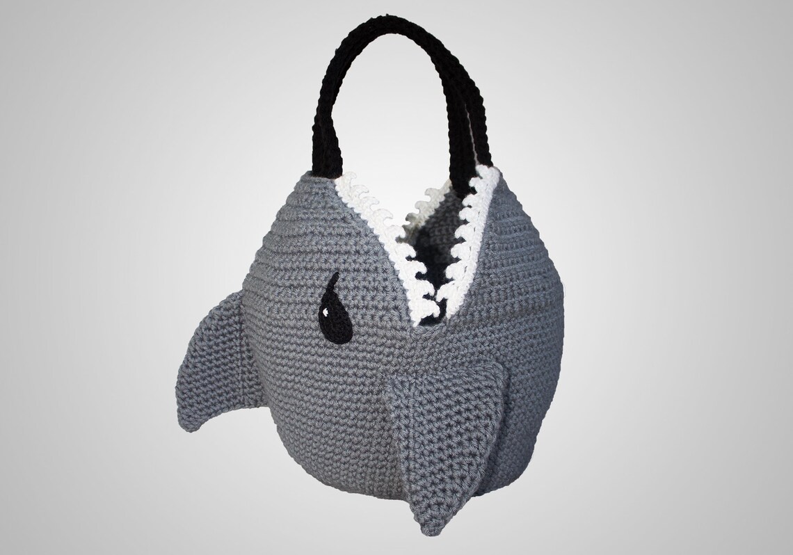 Crochet Shark Bag Pattern. Easy Downloadable Instructions for - Etsy