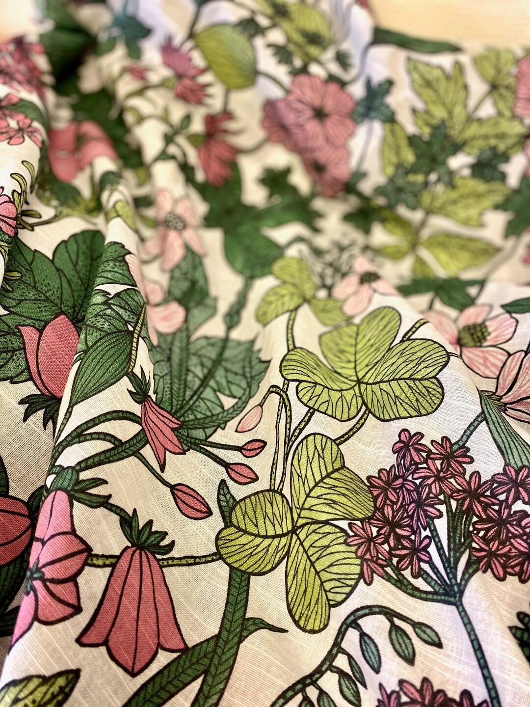 Floral Swedish Cotton Fabric Vintage Style Botanical Fabric ...