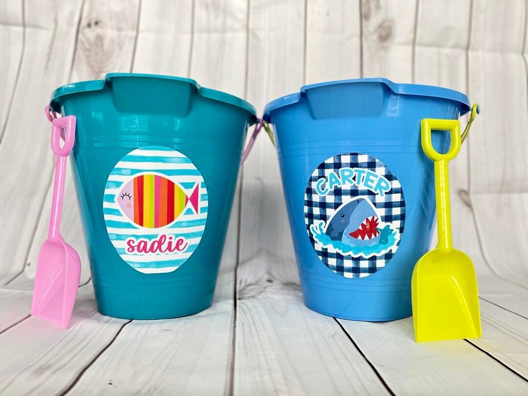 Personalized Sand Bucket (DISCOUNT ON MULTIPLES!) - Etsy