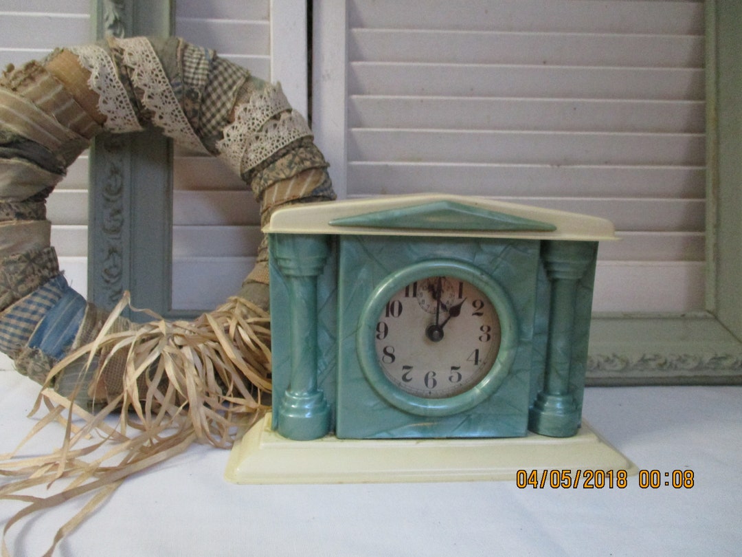 Vintage Celluloid Bakelite Clock Art Deco Beautiful on a - Etsy