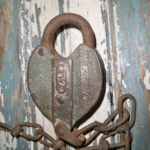 Large Brass Yale Railroad Lock With Chain, No Key. Great Collectable ...
