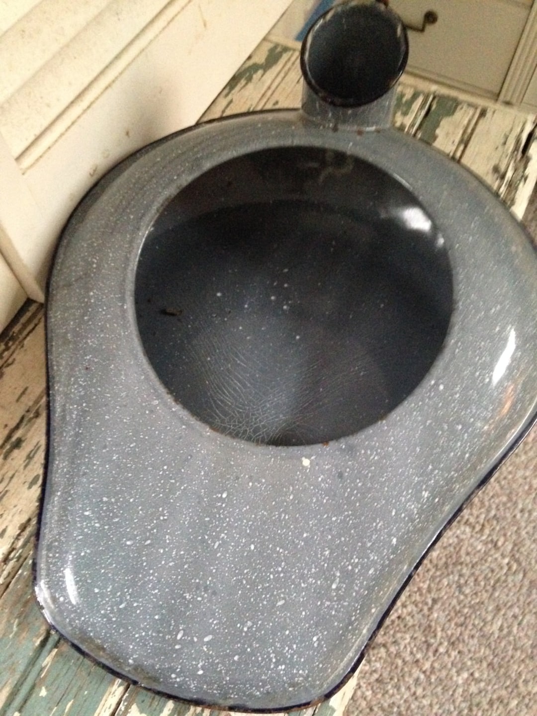 Beautiful Hospital Urinal Gray With White Speckles Porcelain Urinal ...