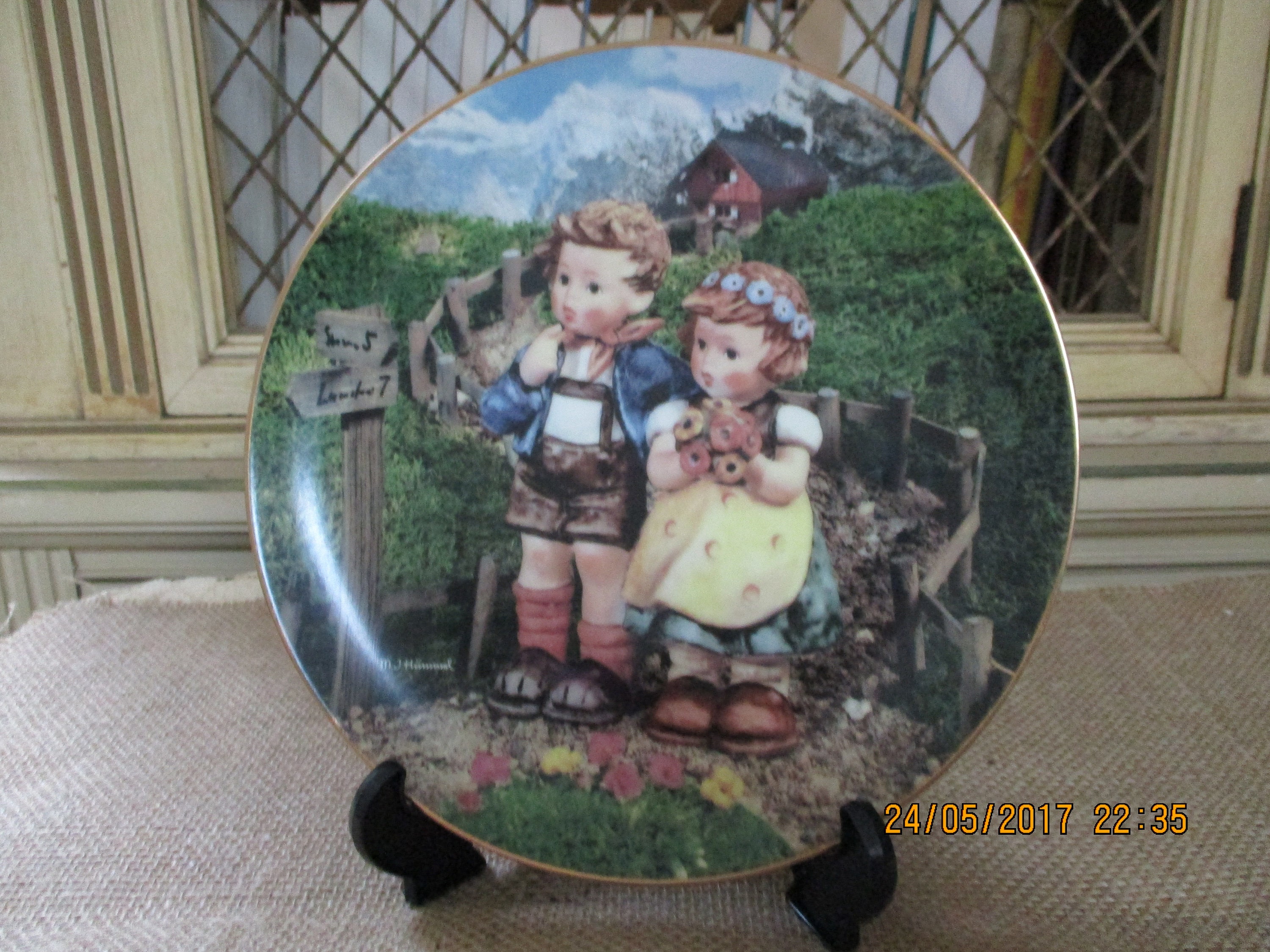 M.J. Hummel Plate Collection 1991 the Danbury Mint 14 Full | Etsy