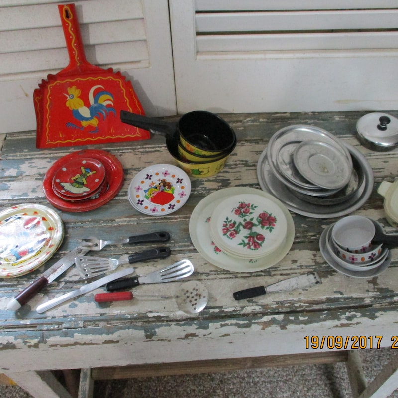 Vintage Kitchen Items - Etsy