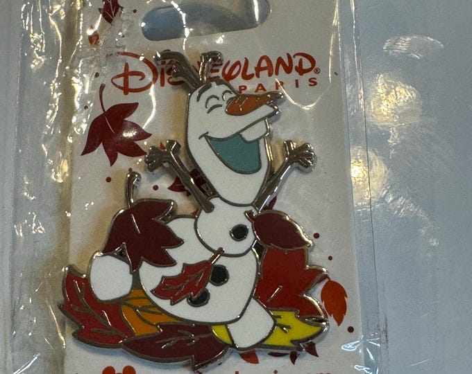 Disneyland Paris Olaf in Leaves - Etsy