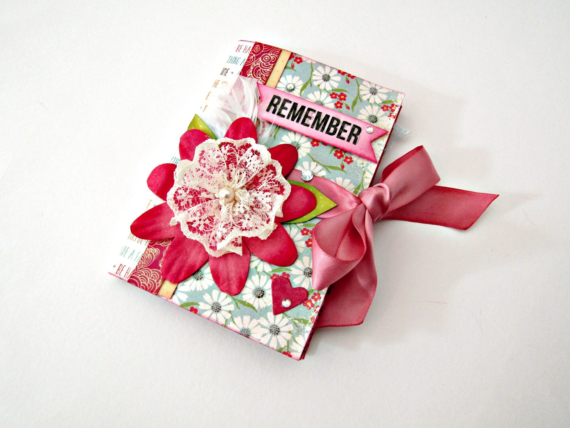 Vintage mini album, Scrapbook mini album, Shabby chic photo album ...