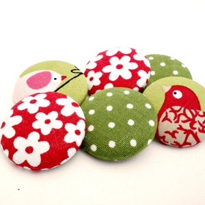 Red Floral Buttons, Covered Fabric Buttons, Sewing Buttons, Green ...