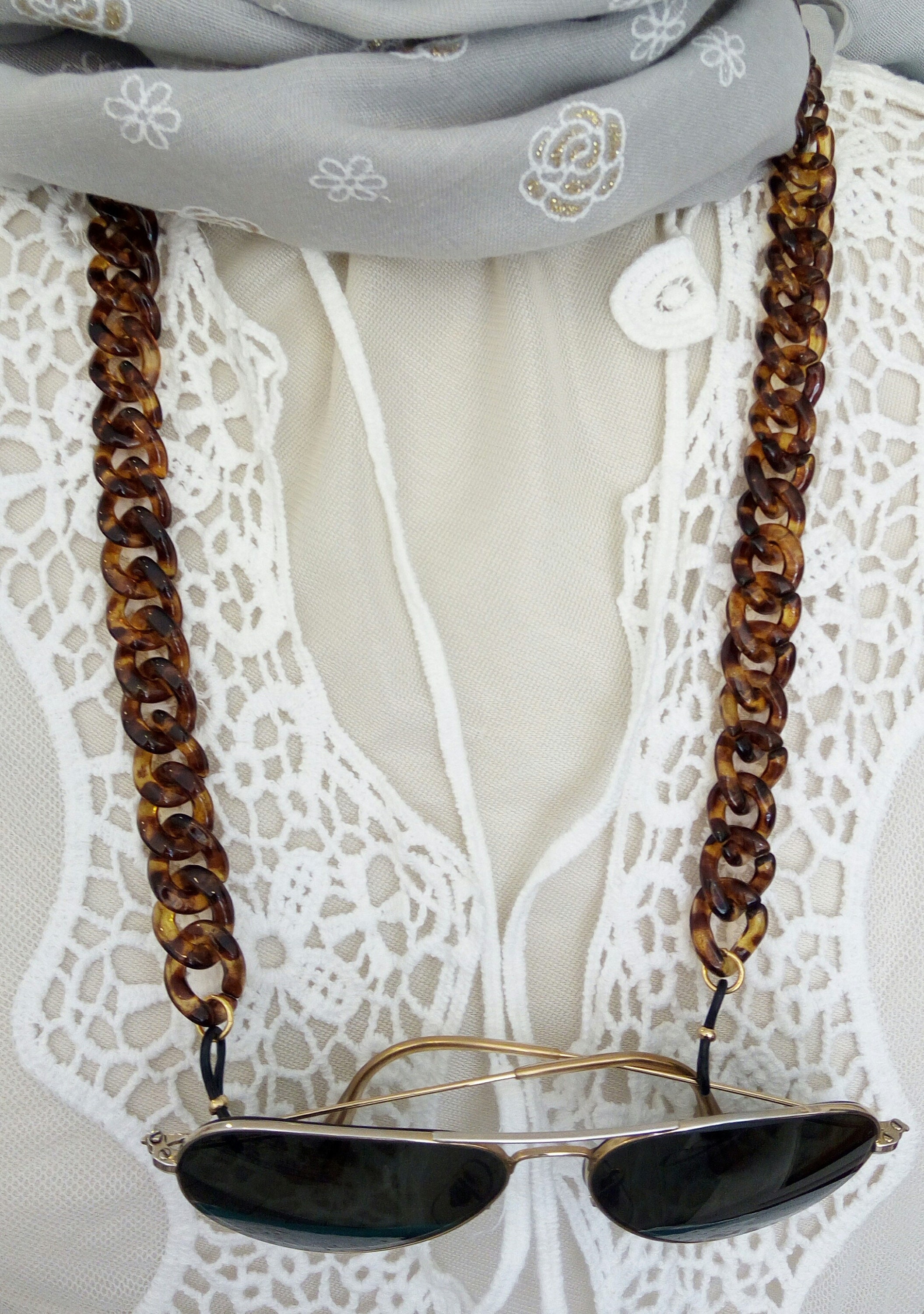 Sunglasses tortoise shell chain, Eyeglass chain, Flat tortoise ...