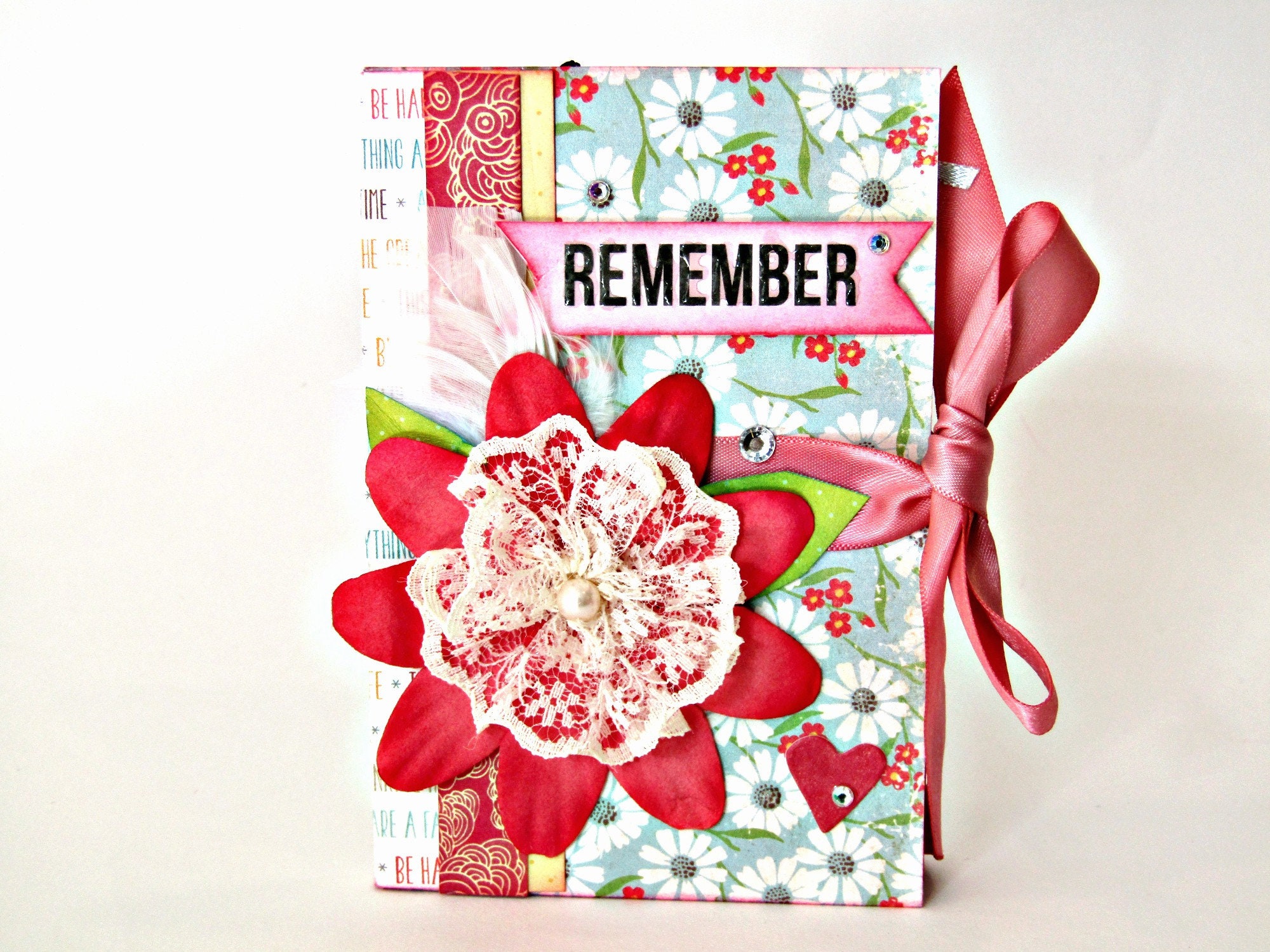 Vintage mini album, Scrapbook mini album, Shabby chic photo album ...