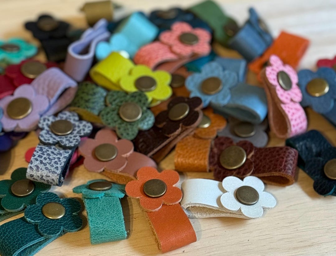 SMOOTH Cord Keeper Snap Flower Made From Portland Leather Goods Leather ...
