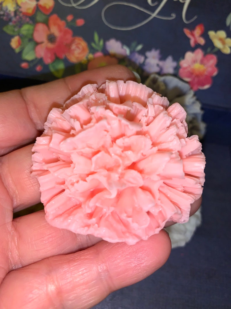 4 carnation flowers flower soap handcrafted Wedding - Etsy Nederland