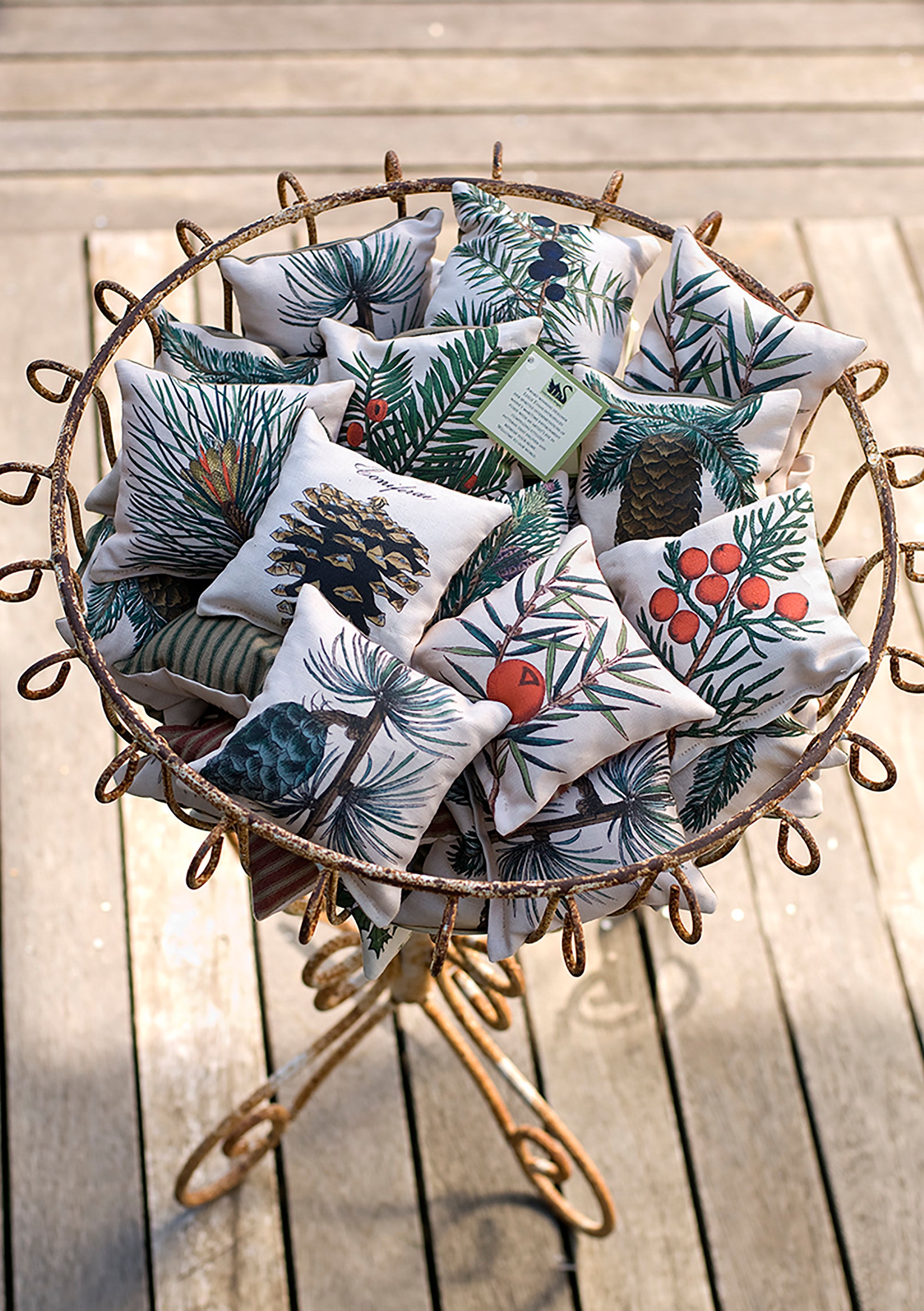 Maine Pine Cone Sachet Filled With Balsam or Lavender (5x5) - Etsy