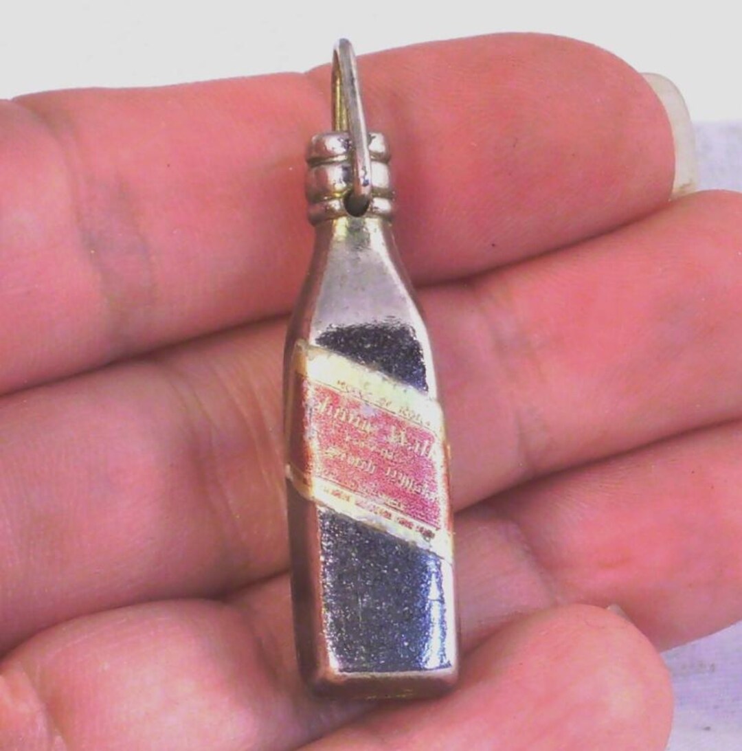 Vintage Liquor Bottle Rare Advertising Charm Silvertone Johnny Walker ...