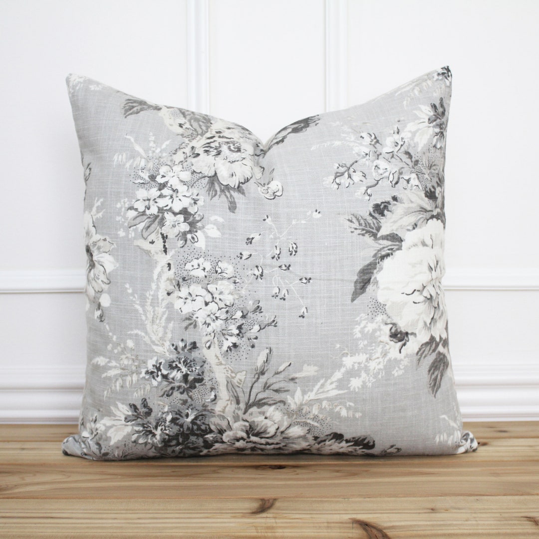 Grey pillow cases store