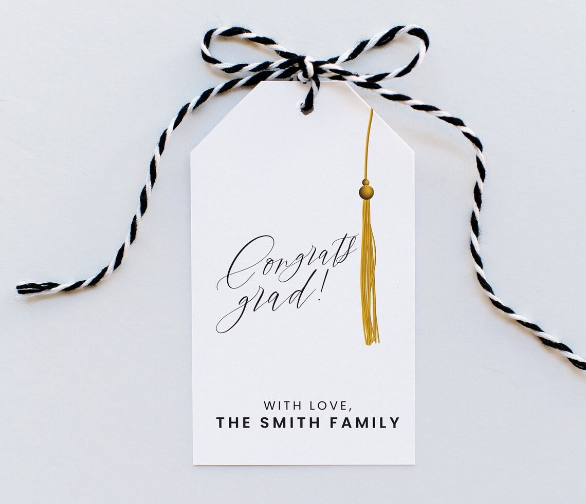 Graduation Gift Tag for Grad Gift Hang Tag Custom Family Gift Wrap Tag ...