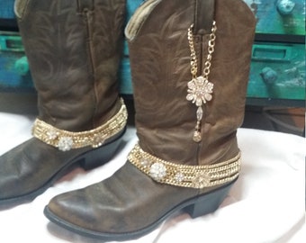 Beaded Boot Cuff. Boot Jewelry. Boot Cuff. Boot Bracelet. Boot - Etsy