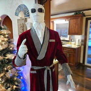 The INVISIBLE MAN STATUE - Etsy